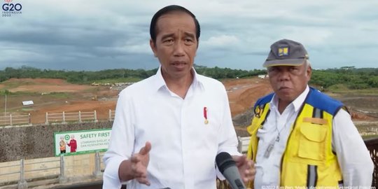 Tekankan Pentingnya Angkutan Massal Perkotaan, Jokowi Jadikan Jakarta ... Tekankan Pentingnya Angkutan Massal Perkotaan, Jokowi Jadikan Jakarta ...