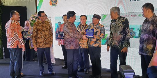 Pemkab Banyuwangi Raih RTH Award dari Kementerian ATR/BPN | merdeka.com
