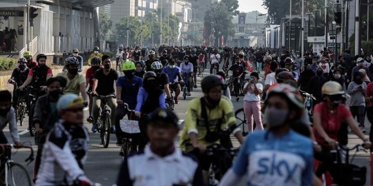 Kabar Gembira, Warga Jakarta Diizinkan Bawa Hewan Peliharaan di Semanggi saat CFD | merdeka.com
