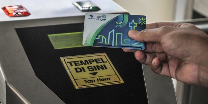 JakLingko Klaim Tengah Kembalikan Uang Pengguna Transjakarta Terpotong ...