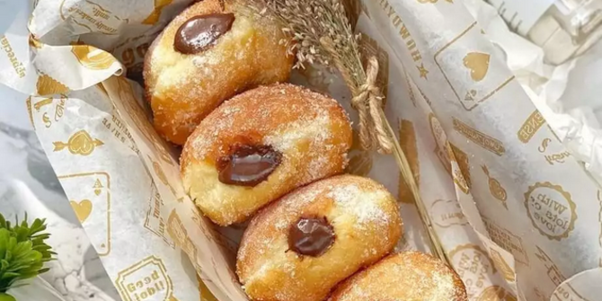 Resep Donat Jagung Berbagai Varian, Empuk Beraroma | merdeka.com