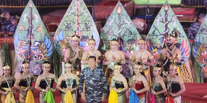 Makna 'Pandowo Boyong', Pagelaran Wayang Ditonton Calon Panglima TNI ...