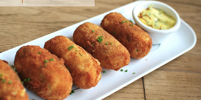 5 Resep Kroket Ubi Berbagai Varian Isi, Camilan Gurih dan Lezat | merdeka.com