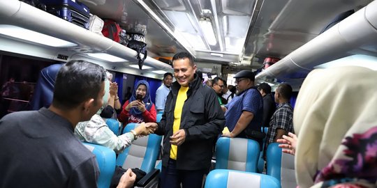 Jelang Nataru, Musa Rajekshah Apresiasi Kesiapan KAI Sumut | merdeka.com