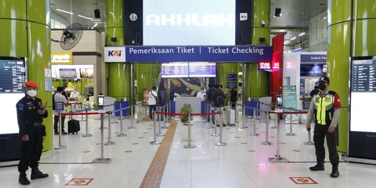 Catat, Ini 4 Tips Dapat Tiket Kereta Api Murah saat Libur Natal dan Tahun Baru | merdeka.com