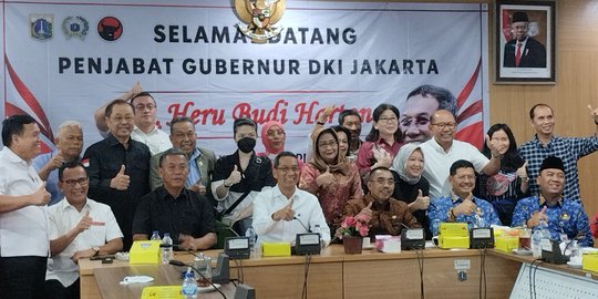 PDIP Blak-Blakan Depan Heru Budi: Komunikasi Publik Lemah, Kebijakan Baru Bikin Gaduh | merdeka.com