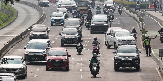 Ini Rekayasa Lalu Lintas di Sudirman-Thamrin saat Festival Malam Tahun Baru 2023 | merdeka.com