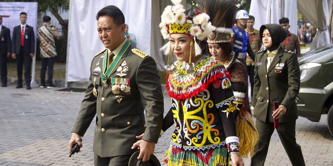 Penampilan Hetty Istri Eks Panglima TNI Bikin Pangling, Santai Cuma ... Penampilan Hetty Istri Eks Panglima TNI Bikin Pangling, Santai Cuma ...