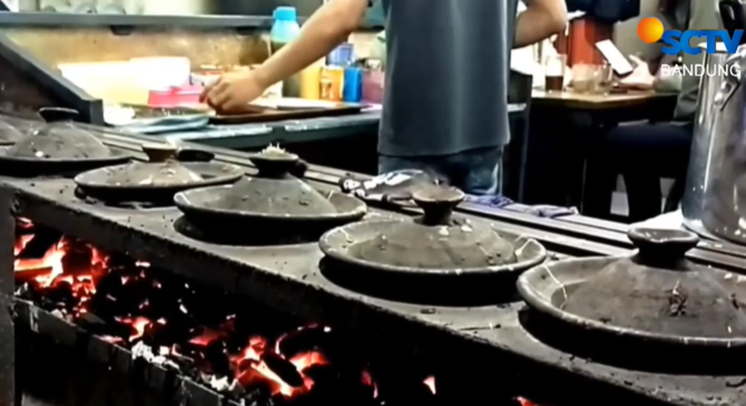 Murah Meriah, Serabi di Lembang Ini Jadi Rekomendasi Wisata Kuliner Malam