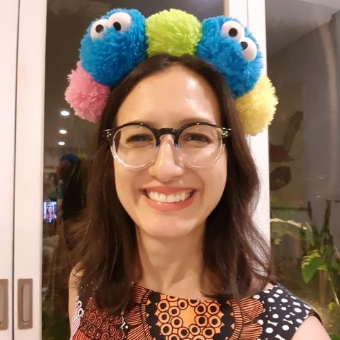 Curi Perhatian, Intip Potret Dewi Beck Kakak Dimas Beck yang Cantik ...