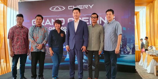 32 Tahun Berkarir di Daihatsu, Amelia Tjandra Membangun Masa Depan ...