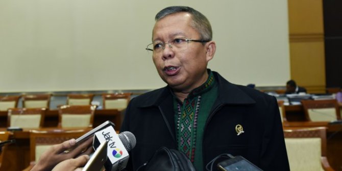 DPR soal Mahfud Sebut Ada 'Gerakan Bawah Tanah' Bebaskan Sambo: Belum Jelas Buktinya | merdeka.com