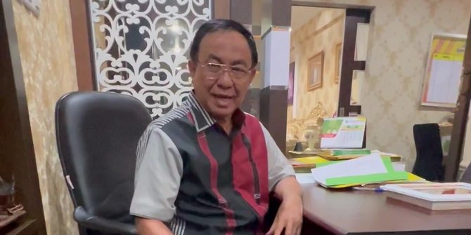 Rumah Bupati Indragiri Hilir Kebanjiran | merdeka.com Rumah Bupati Indragiri Hilir Kebanjiran | merdeka.com