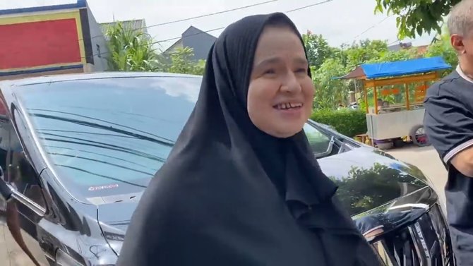Ide Kocak Fadil Jaidi Undang Marawis untuk Sambut Kepulangan Mama, Intip Momennya | merdeka.com