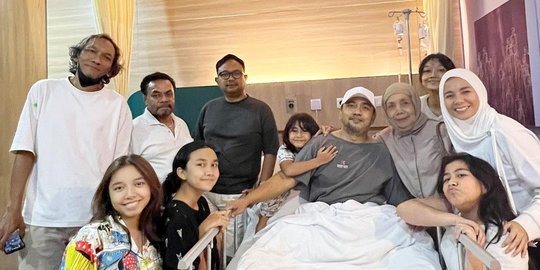 Bebi Romeo Dilarikan ke RS untuk Pengangkatan Kantong Empedu, Begini ...