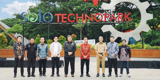 Solo Techno Park Diresmikan, Airlangga Sebut Pemerintah Pusat Memfasilitasi Perawatan | merdeka.com