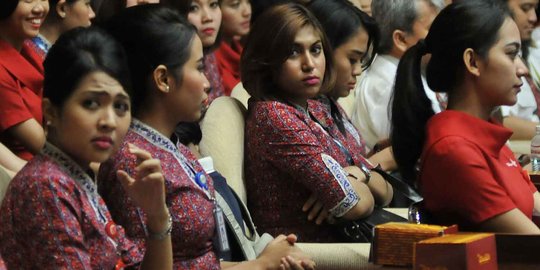 Catat, Calon Pramugari dan Pramugara Lion Air Tak Boleh Punya Tato ...