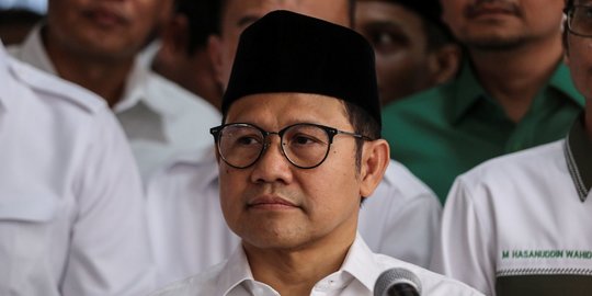 Reaksi Prabowo saat Cak Imin Izin Bertemu Airlangga | merdeka.com Reaksi Prabowo saat Cak Imin Izin Bertemu Airlangga | merdeka.com
