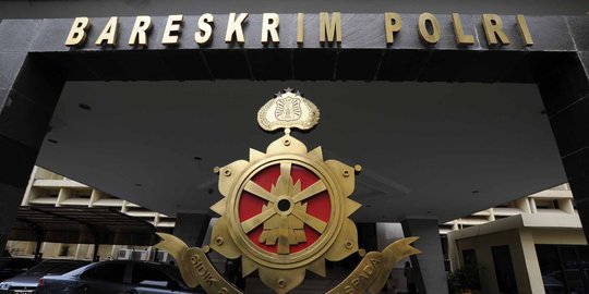 Polisi Sita Aset Kasus Investasi Bodong Trading Net89 Senilai Rp1,2 Triliun | merdeka.com