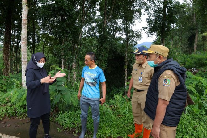 Cek Daerah Hulu untuk Tangani Banjir, Ini Instruksi Bupati Ipuk ...