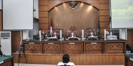 3 Profil Hakim Pemberani Pemberi Vonis Mati ke Ferdy Sambo | merdeka.com