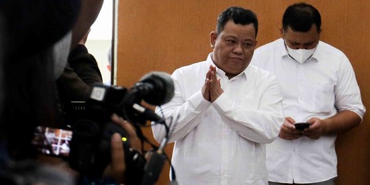 Kuat Maruf Divonis 15 Tahun Penjara | merdeka.com