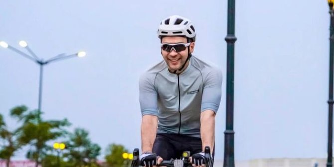 Punya Badan Kekar, Intip Potret Hans Hosman 'Suara Hati Istri' saat ...