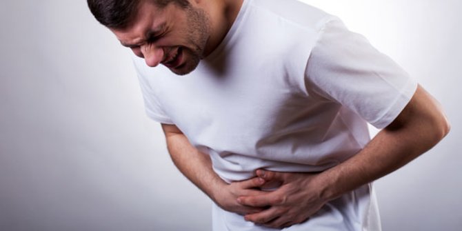 Penyebab Kram Perut Bagian Atas, Gejala Sakit GERD hingga Pankreatitis ...