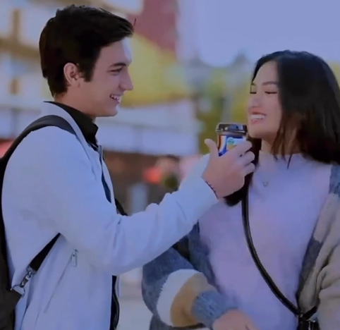 4 Potret Junior Robert dan Ochi Rosdiana di Rindu Bukan Rindu, Bikin Baper | merdeka.com