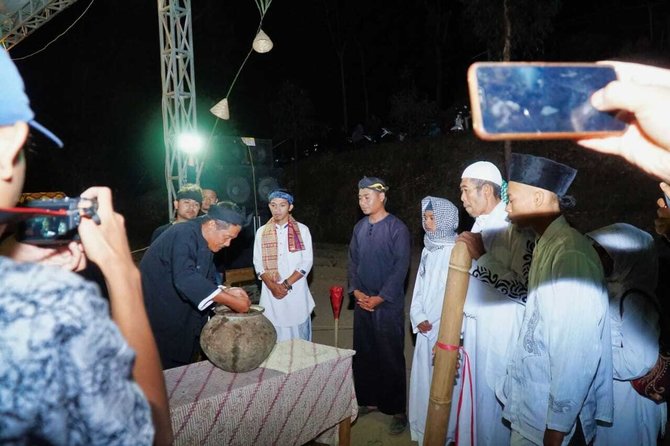 Uniknya Tradisi Ngawuwuh di Garut, Minum Empat Jenis Rempah untuk ...