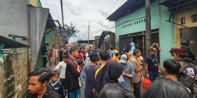 Lokasi Kebakaran Depo Pertamina Plumpang jadi Tempat Foto Warga ...
