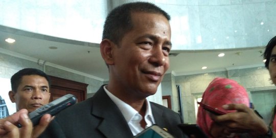 Saldi Isra Terpilih Jadi Wakil Ketua MK | merdeka.com