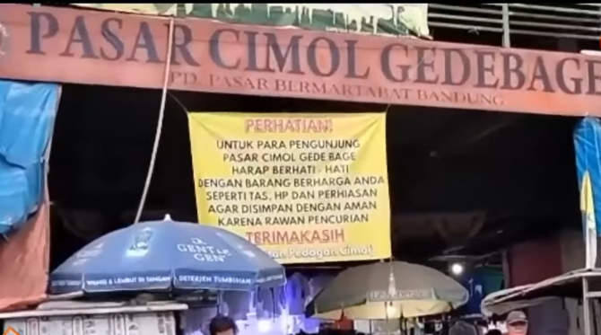 Potret Pasar Pakaian Bekas Gedebage yang Kembali Buka, Pedagang Pilih ...