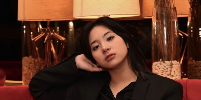 5 Potret Cantik Zee JKT48, Sosok Pemeran Ancika Pacar Baru Dilan | merdeka.com