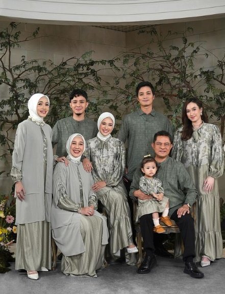 Sukses di Sinetron Tajwid Cinta, Intip Potret Cut Syifa dengan Keluarga ...