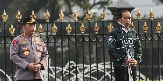 Jokowi Hingga Masyarakat Apresiasi Program Jumat Curhat Polri | merdeka.com