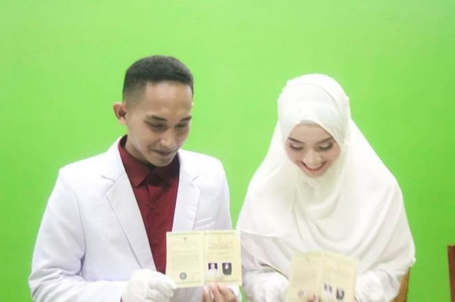 5 Potret Terbaru Vera Pazila Mantan Istri Ikal Laskar Pelangi, Ikut Jadi Sorotan