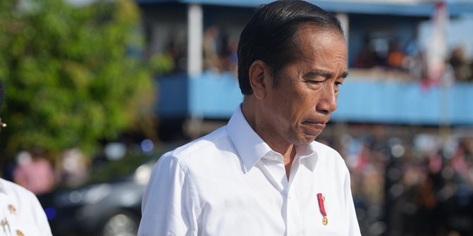 Jokowi Minta Jalan Rusak di Lampung Segera Diperbaiki | merdeka.com