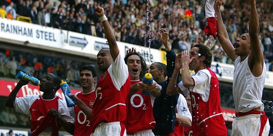 15 Mei 2004: Arsenal “The Invicibles”, Mengenang Sang Juara yang Tak ...