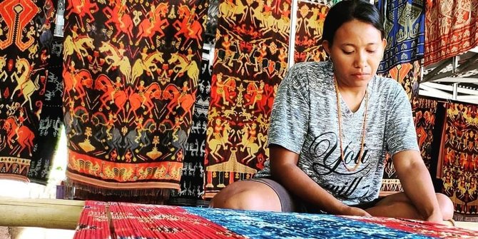 Kantongi Sertifikat SNI, Batik Lokal Khas Bontang Unjuk Gigi di KTT ...