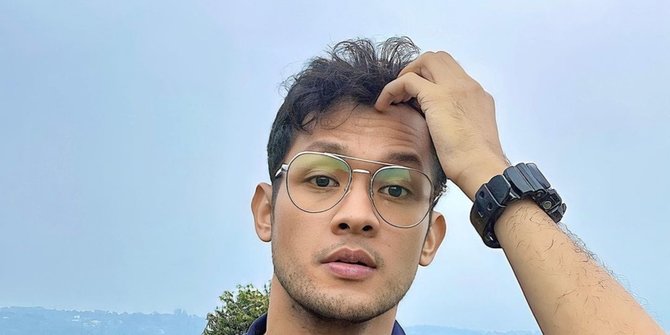 4 Potret Kece Levy Fadel 'Bidadari Surgamu' saat Liburan, Penuh Keseruan | merdeka.com