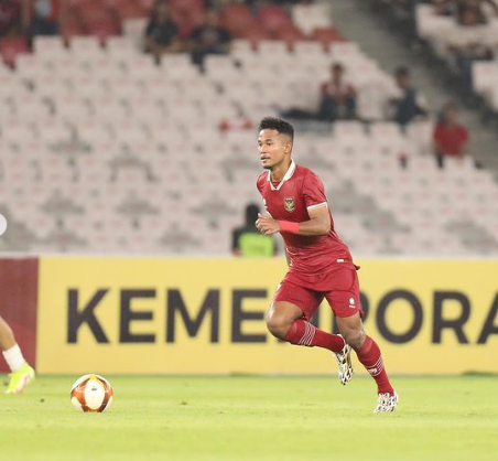 Bagas Kaffa Berdarah Disikut Pemain Thailand, Nyali Tak Ciut Bawa ...