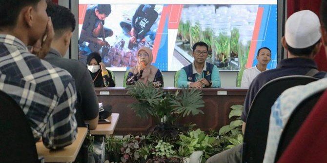 Kementan Latih Petani Milenial di Kalsel Budidaya Jamur, Ini Alasannya | merdeka.com