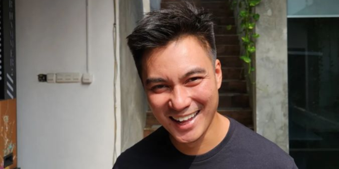 Baim Wong Sudah Pamitan Tapi Batal Berangkat Haji, Ternyata Ini Penyebabnya | merdeka.com