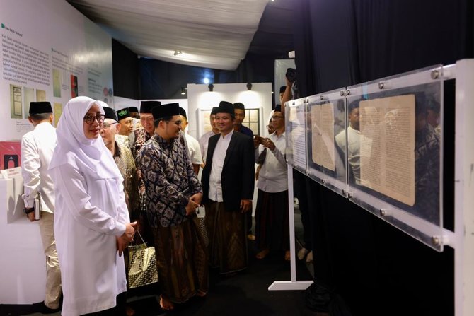Festival Kitab Kuning, Banyuwangi Kenalkan Warisan Keilmuan Ulama Nusantara | merdeka.com