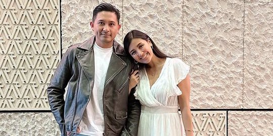 Tak Tersentuh Gosip Miring, Begini Cara Sharena & Ryan Delon Agar ...