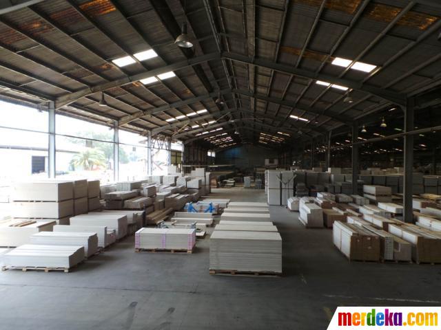 Foto : Menengok pabrik perusahaan konstruksi milik Bakrie | merdeka.com