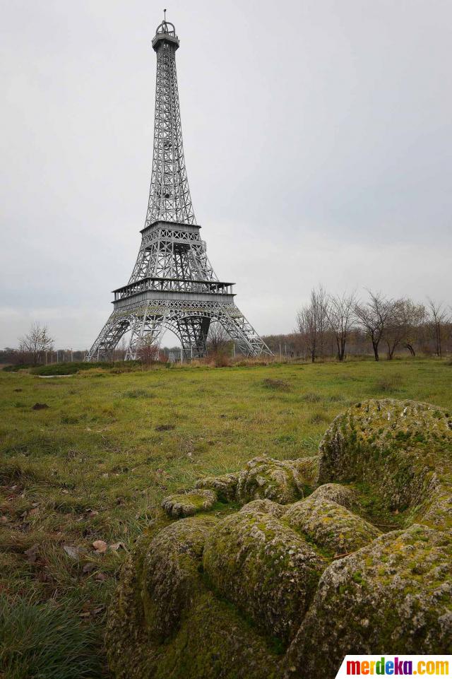 Foto : Keindahan dan keunikan aneka replika Menara Eiffel di dunia ...
