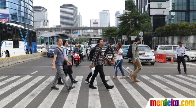 Foto : Pelican Crossing Tosari Mulai Difungsikan| merdeka.com