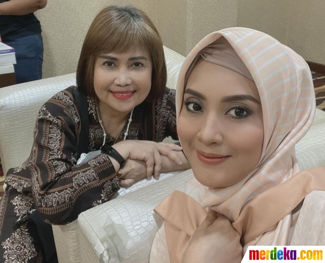 Foto : Lama Tak Terlihat, Begini Potret Terbaru Ismi Azis Penyanyi Top ...